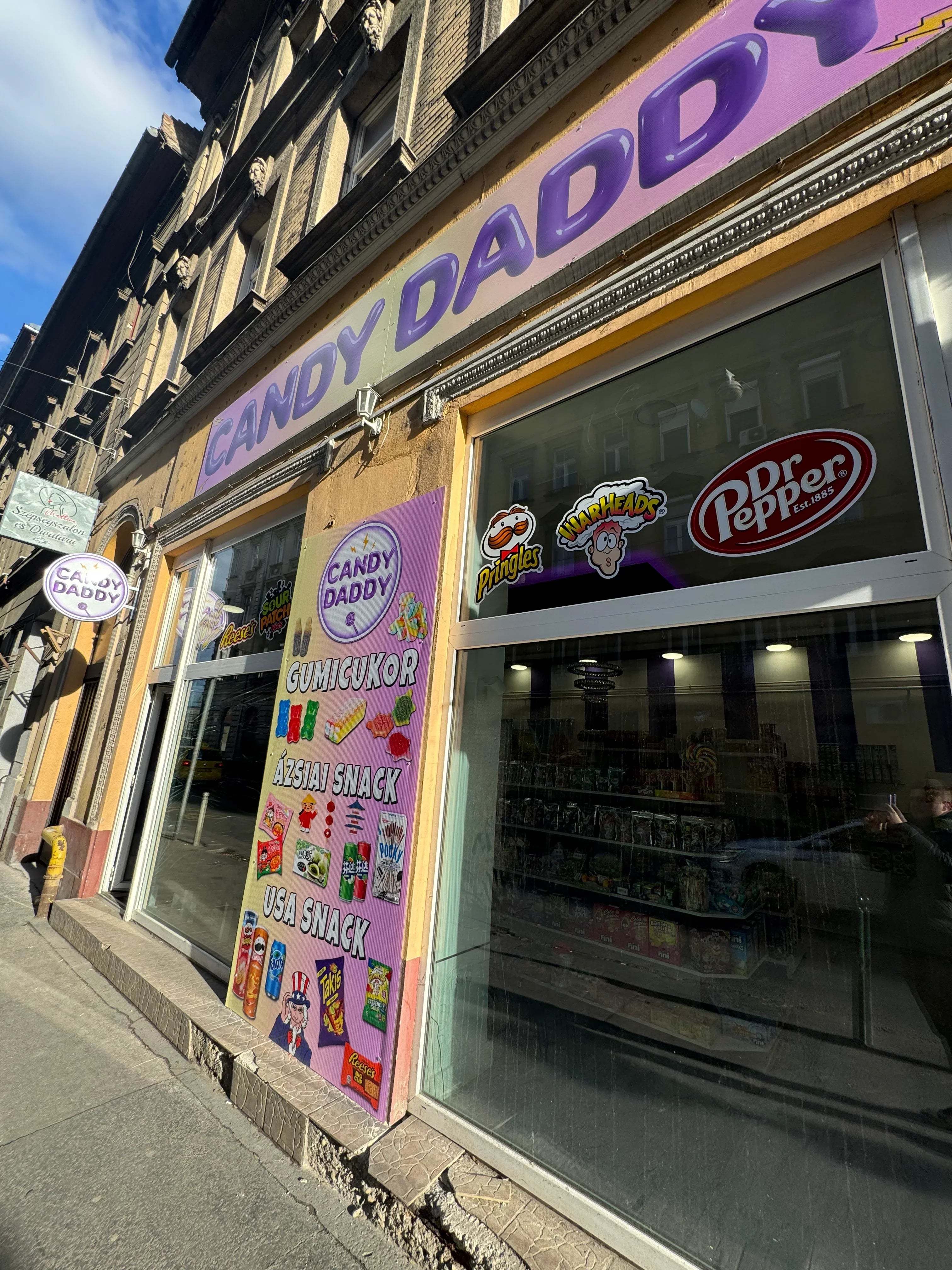 Megnyílt édesség üzletünk! – 🍭CandyDaddy🍬